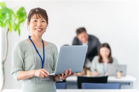 組合健保と協会けんぽ、単一健保と総合健保の違いは？健康保険の種類をわかりやすく解説 Jmdc Stories