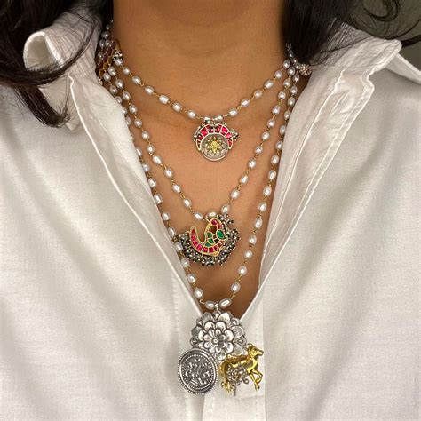 Sumi Layered Necklace With Natural Pearls Sheetal Zaveri By Vithaldas
