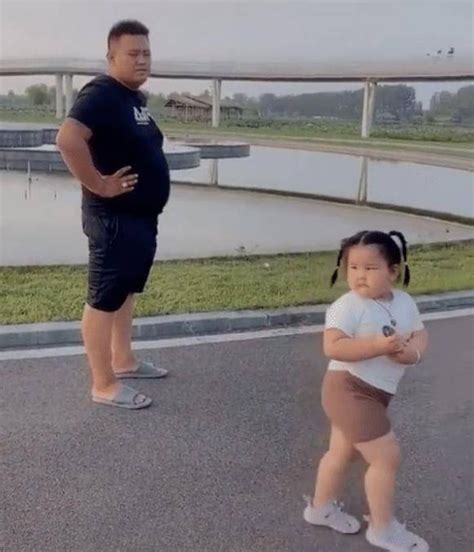 B A Con G I I X T Nghi M Huy T Th Ng V C I K T Saostar Vn