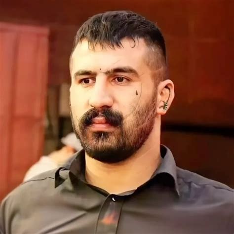 از زمین فوتبال تا قتل در زندان رجایی شهر سرنوشت تلخ وحید مرادی شرور