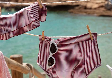 Secretos Mágicos Para Mantener Tus Trajes De Baño Impecables Magia Blanca