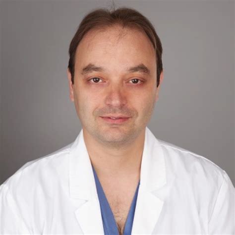 Университетски медико дентален център