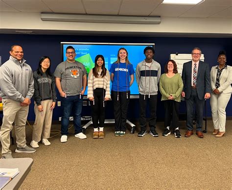 Connectic Connecticut Interscholastic Athletic Conference