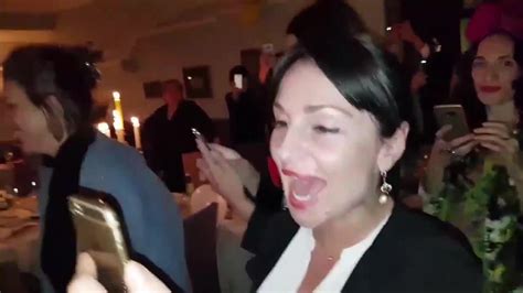 მიულოცე Coub