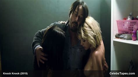 Ana De Armas Threesome Scenes