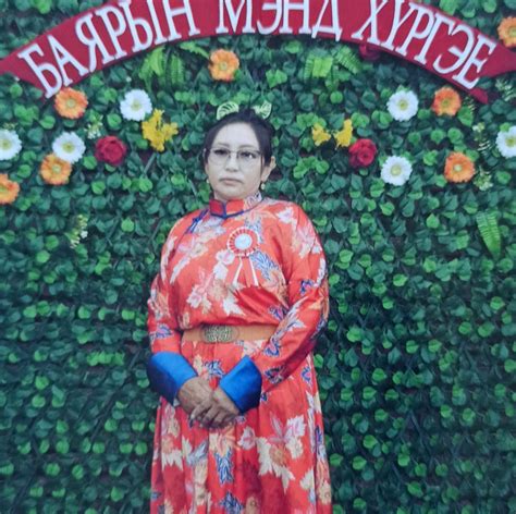 Bookking БАВУУГИЙН ЛХАГВАСҮРЭН Монгол Улсын Хөдөлмөрийн баатар Ардын уран зохиолч их соён