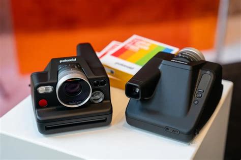 Polaroid представила самую дорогую и мощную камеру мгновенной печати ...