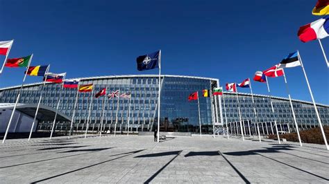 Полковник Макгрегор Путин ведёт долгую игру и ждёт краха НАТО из за Украины