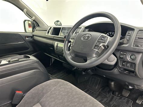2025 Toyota Hiace 27p Grand Cabin 10 Seater Toyota Nz