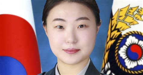 소위 계급장 단 중학교 선생님 박윤미 생도 육군3사 마치고 임관