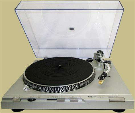 Technics SL D Vintage Turntables