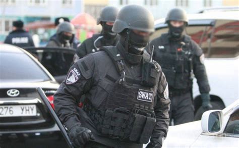 ХЯТАД ИРГЭНИЙГ ДЭЭРЭМДСЭН ЭТГЭЭДҮҮД 28 32 НАСНЫ 1 ЭМЭГТЭЙ 4 ЭРЭГТЭЙ БАЙЖЭЭ