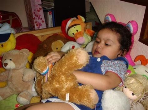 Biarkan Aku Dengan Duniaku Kisah Kakak Dan Adik