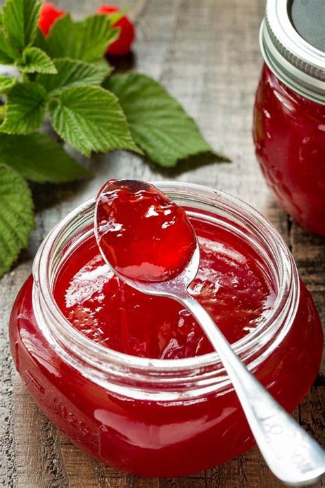 Easy Raspberry Jelly No Pectin Recipe Currant Jelly Jam Recipes Homemade Jelly