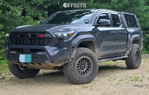 2024 Toyota Tacoma With 17x85 25 Rrw Rr7 H Flow Form And 28570r17
