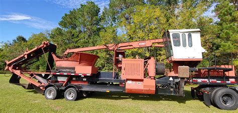 1996 Toro Progrind 2000 Self Loading Tub Grinder