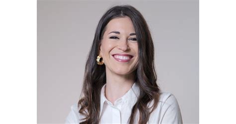 Bulgaria Wants You On Linkedin Моника Чопакова С “Точният човек” ще разказваме историите на