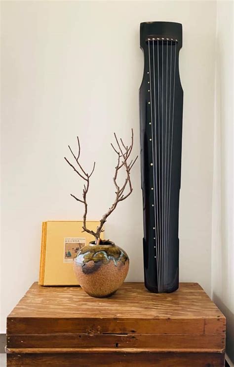 Yin Xiao Guqin Beautiful Mowu Zhongni Guqin Arrived