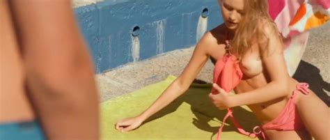 Reckless Ii Nude Pics Página 1