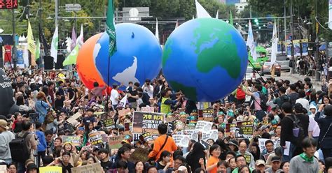 기후변화로 부터 지구를 지킵시다