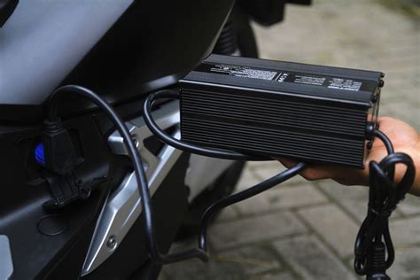 Tips Merawat Baterai Sepeda Listrik Elecpit Agen Sepeda Listrik