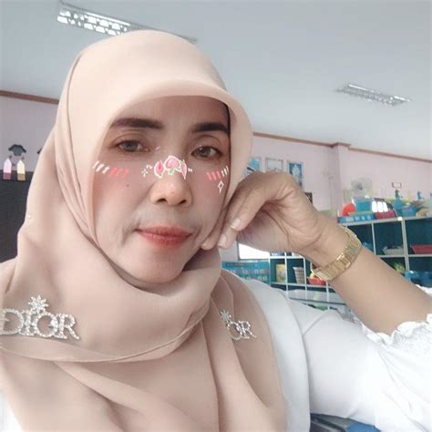 เจ้าสาวแต่งหน้าสวยมาก ใครสนใจ เค้ามาแต่งให้ถึงบ้านเลยค่ะ ราคาสบาย