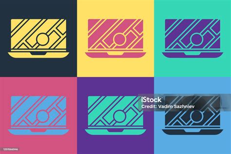 컬러 배경에 격리 된 도시지도 탐색 아이콘의 팝 아트 인포 그래픽 노트북 앱 인터페이스 개념 디자인 지리적 위치 개념입니다 벡터