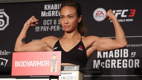 Michelle Waterson Gomez “the Karate Hottie” Mma Fighter Ufc Fans