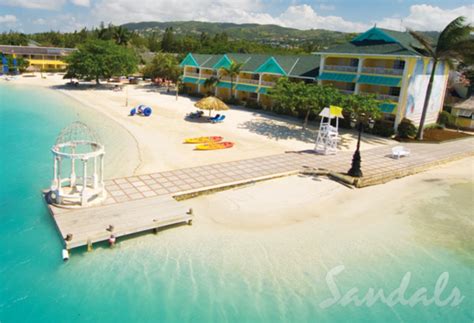 Flights And Hotel Cwt Harveys Travel