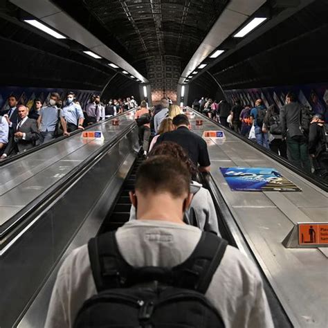 Qué Pasó Con Kinect El Sensor De Xbox Que Permitía Interactuar En Juegos Y Tomar Fotos Infobae