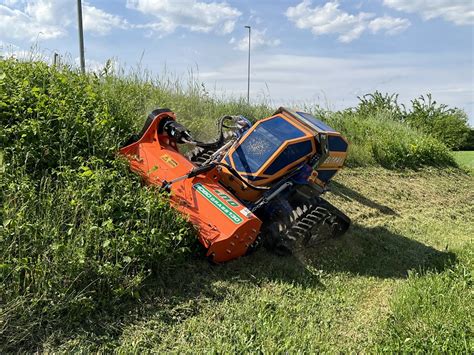 Mulčer Robo Grass