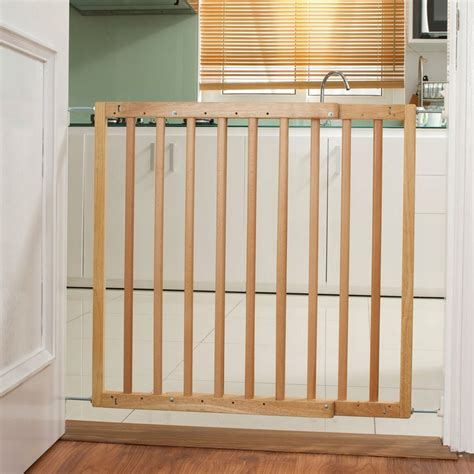 Защитный барьер для лестницы от детей 73 фото