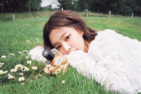 Jennie可爱壁纸 千图网