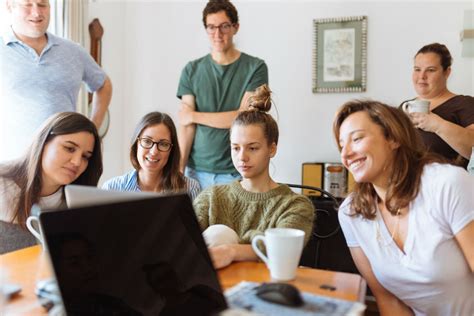 What Is A Vendor Management System VMS And What Is Its Role In