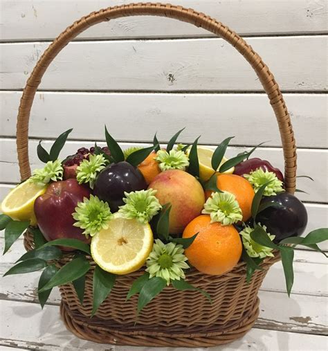 Оформление фруктовой корзины своими руками 85 фото