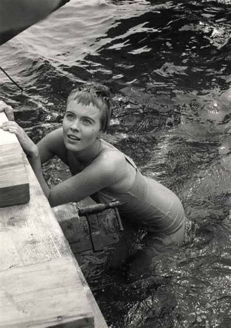 Jean Seberg Porn Pictures Xxx Photos Sex Images Pictoa