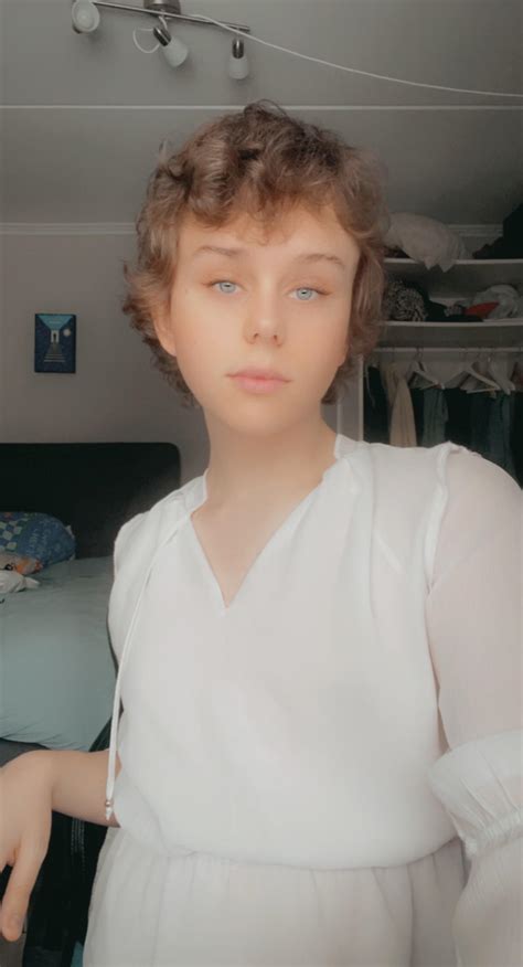 Am I Pretty Enough To Be Your Trap Gf Scrolller