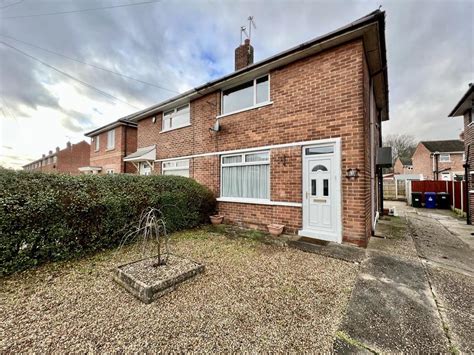 levet road cantley 2 bed semi detached house £595 pcm £137 pw