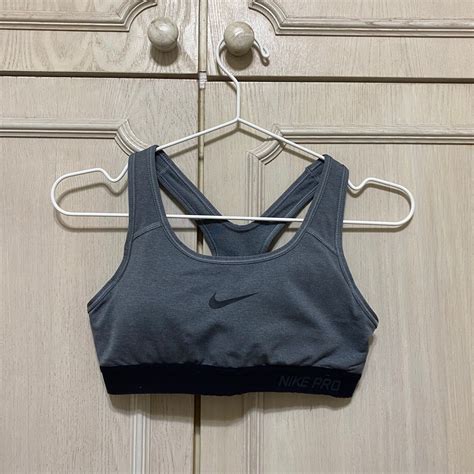 Nike Pro Sports Bra Women S Fashion Activewear On Carousell