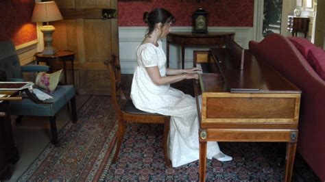 Entertaining Aunt Jane