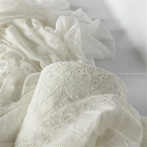 Тюль турецький класичний з короною L163 тюль у кольорі айворі тюль з вишивкою на метраж купити