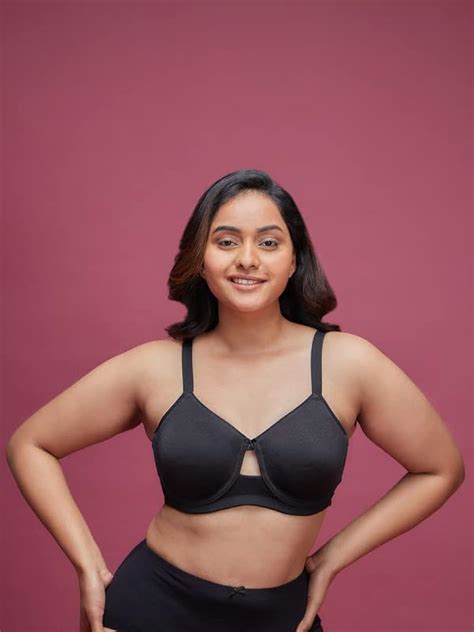 প্যাডেড ব্রা পরার সুবিধা এবং অসুবিধা জেনে নিন Romoni Shop