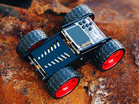 Circuitmess Rc Bundle Build And Code Your Own Ai Robot Car And Game Console Thechive University