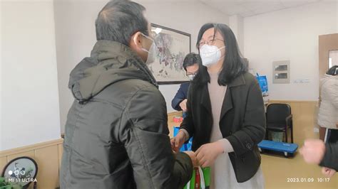 高技易班高职学院高级技校组织看望慰问教职工 上海市高级技工学校 中职易班 学生互动社区
