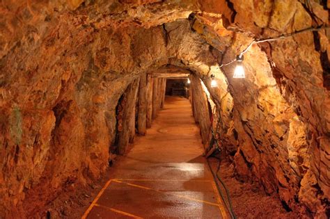 Mining Fatalities Increase In 2013 Ehs Works