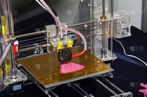 打印机 三维图形 水平画幅 抽象 背景分离 俄罗斯 现代 工业 3d打印技术 商业金融和工业
