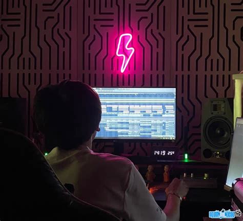 Dj T Bynz Nguy N V N Ti N