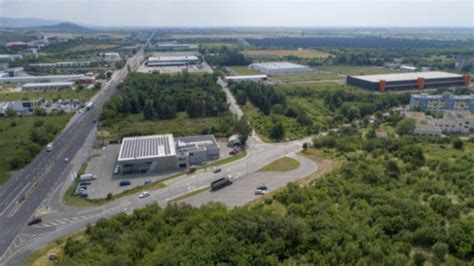 Златна инвестиция преобразява наш град 1000 нови работни места Бизнес — Новини Стандарт