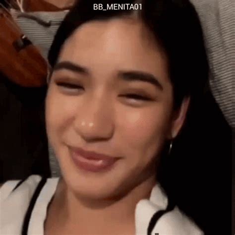 Bini Binitwt Gif Bini Binitwt Bini Aiah Discover Share Gifs