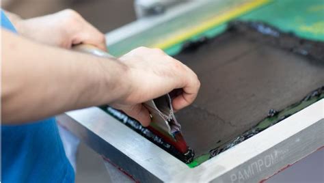 금속에 실크 스크린 인쇄 완전한 가이드